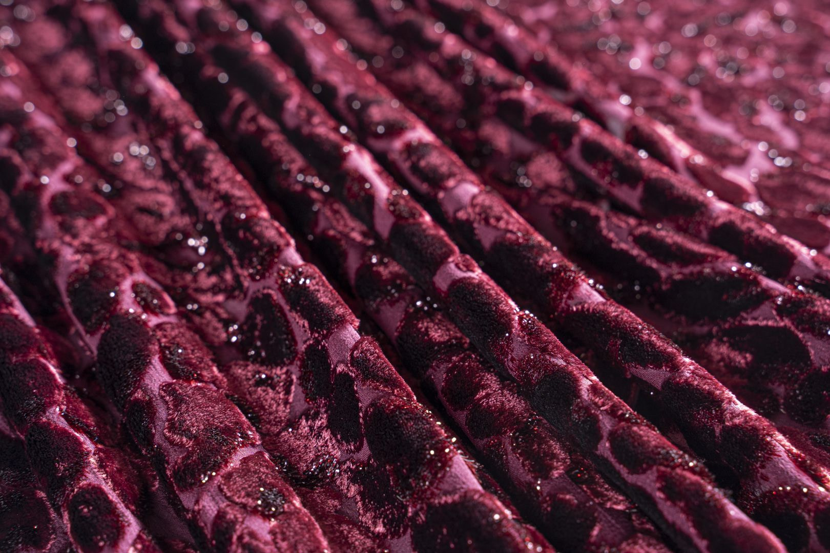 Velvet fabric for dressmaking and high-fashion | new tess