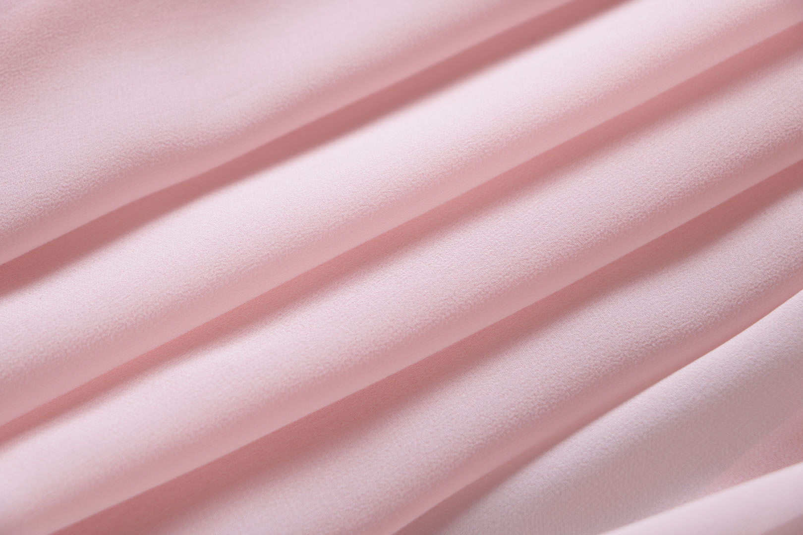 Pink Silk Georgette Apparel Fabric UN000486