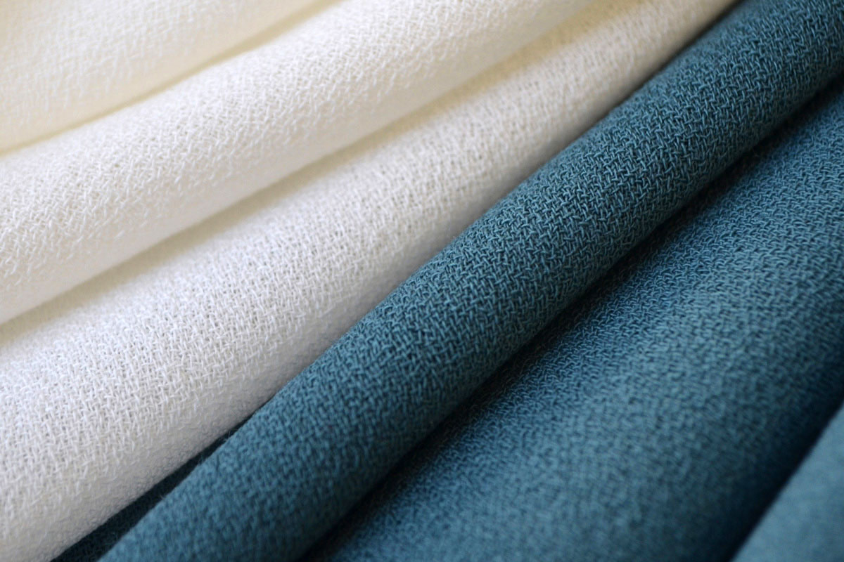 Premium Quality Italian Wool Cr pe Fabric For Dressmaking New Tess