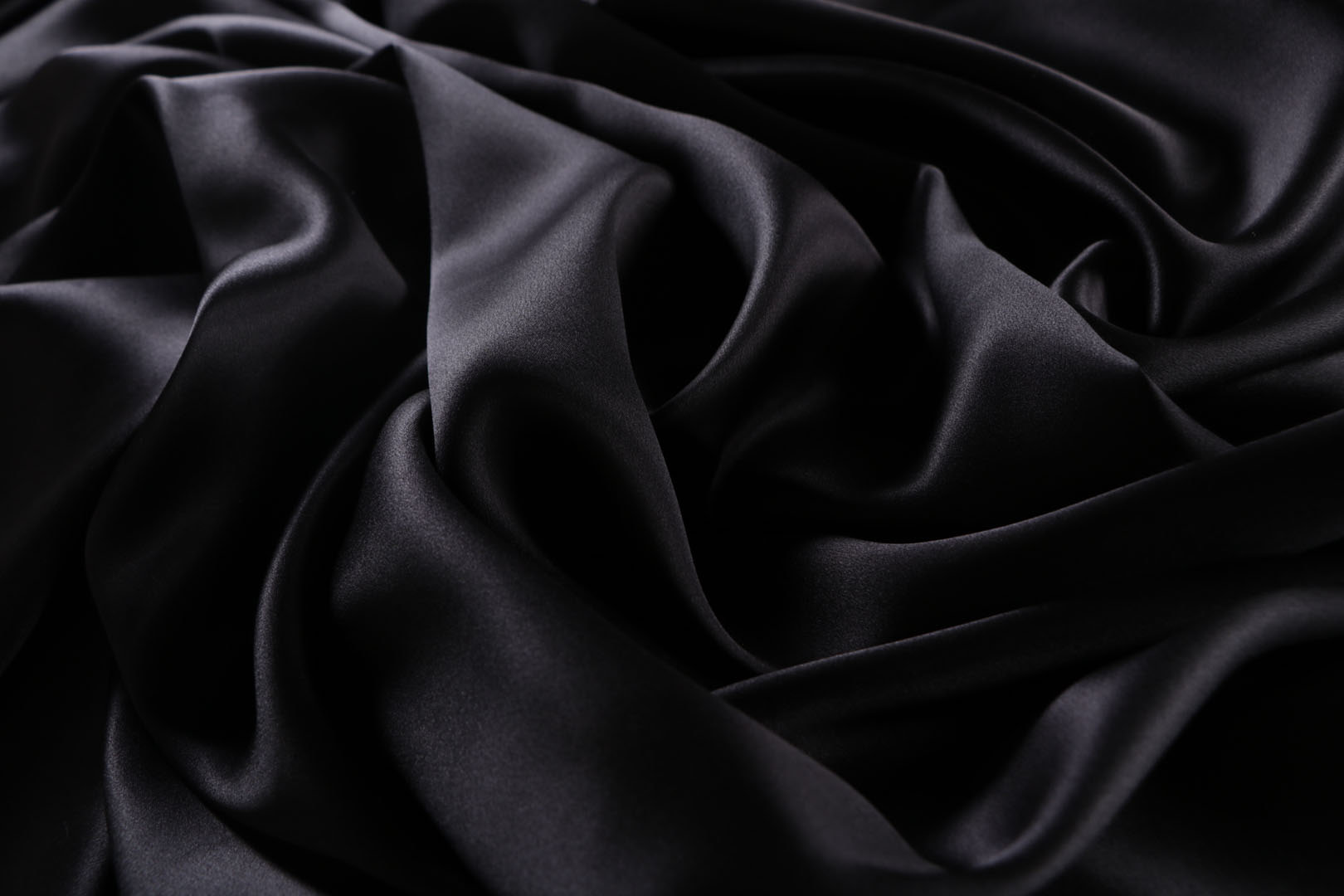 Black Silk Crêpe Back Satin fabric for dressmaking