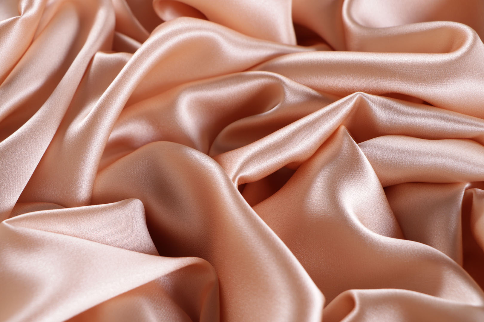 Silk crêpe back satin fabric for high fashion | new tess