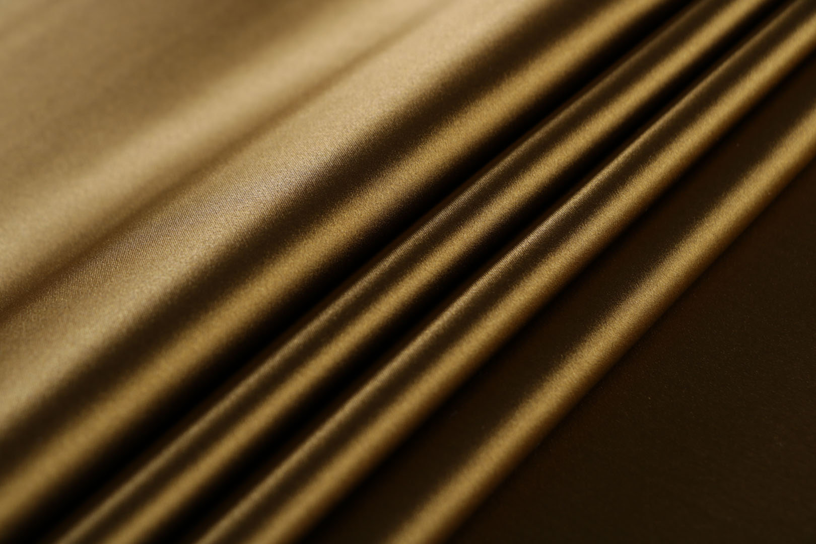 Tessuto Crepe Satin Foglia per Abbigliamento