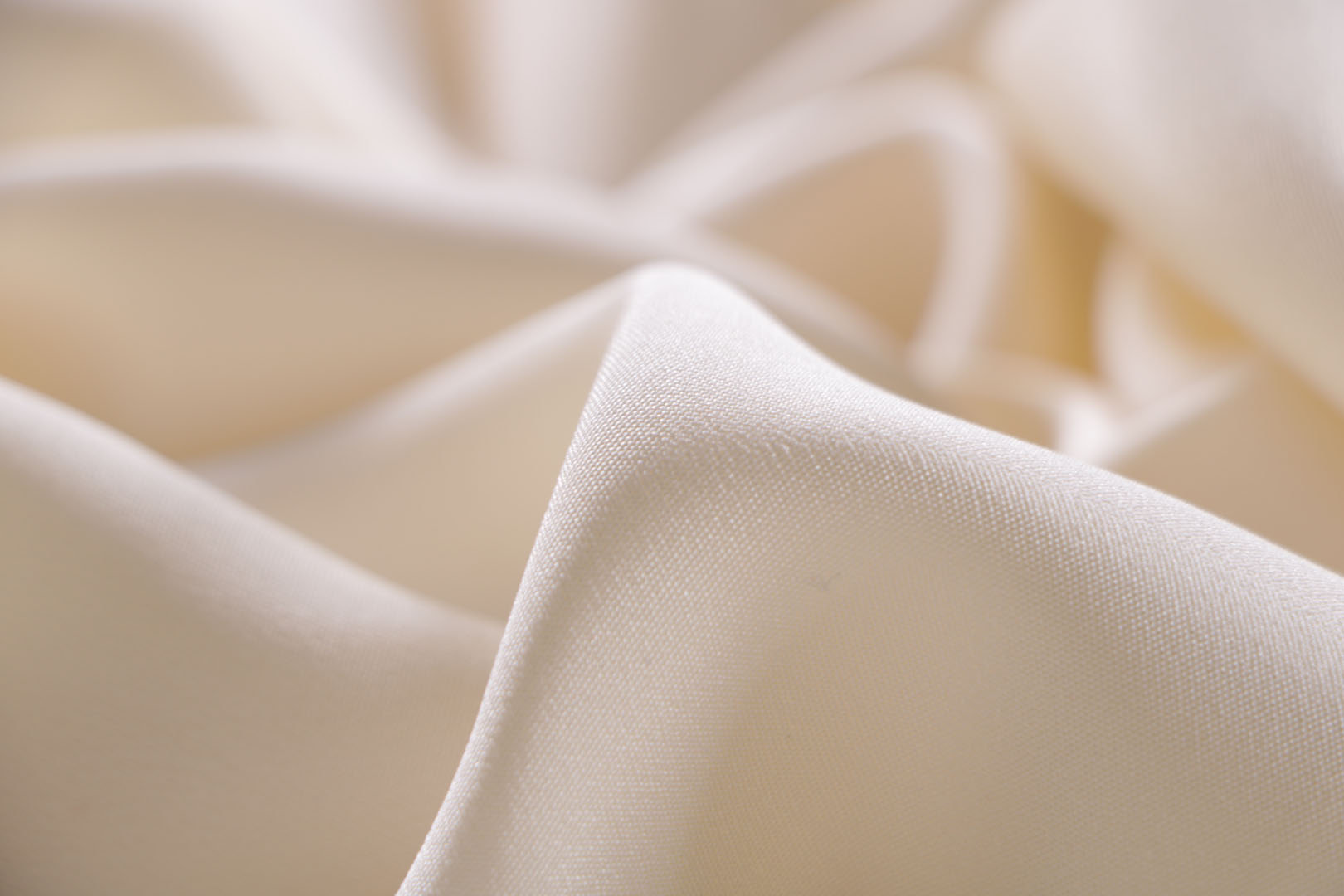 Milk White Silk Drap Apparel Fabric