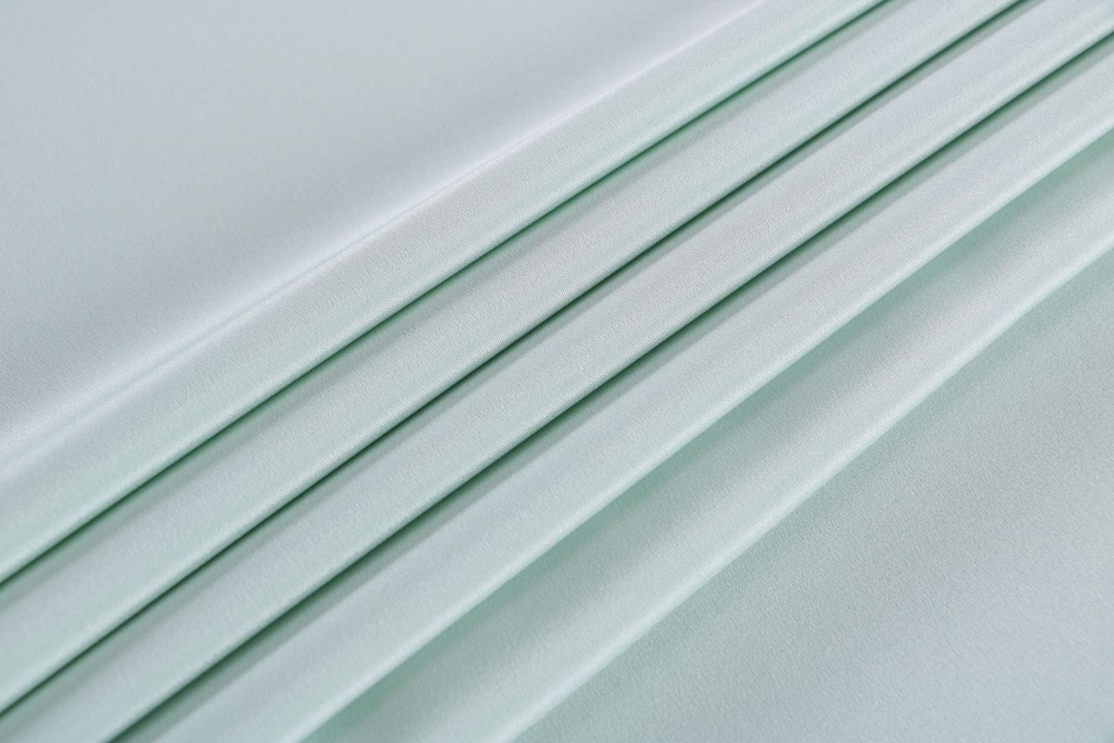 Chlorophyll Green Silk Drap Apparel Fabric
