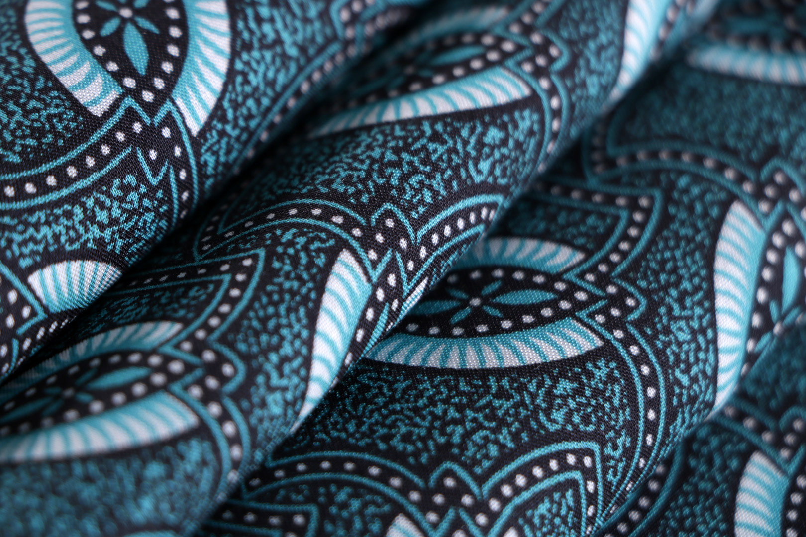 Tie Print Apparel Fabric ST000714
