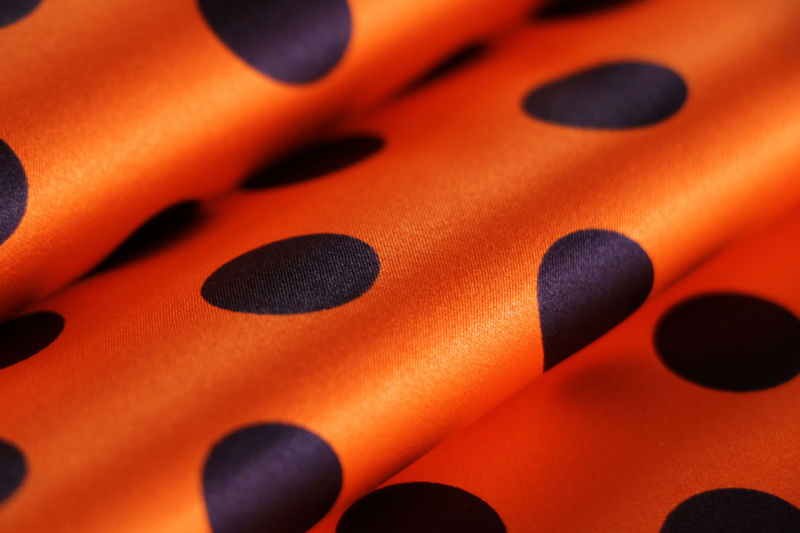 Arancione Seta Crêpe Satin Apparel Fabric