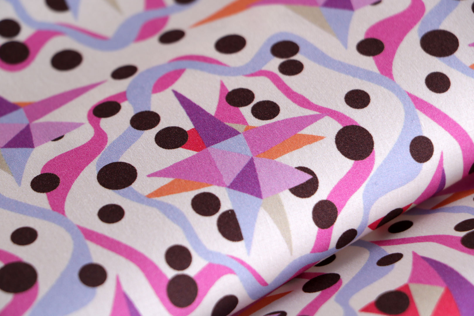 Abstract Print Apparel Fabric ST000532