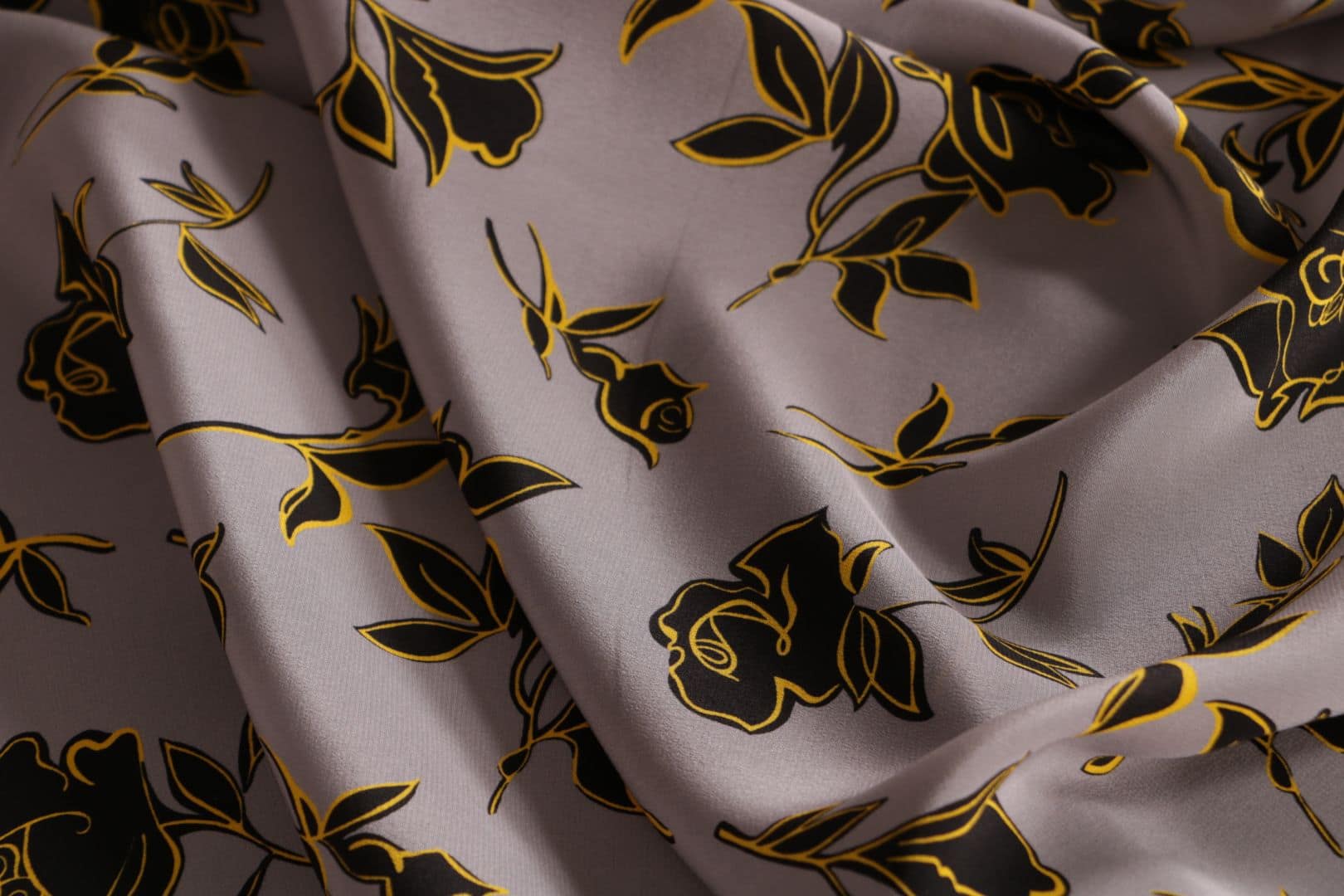 Tessuto Crêpe de Chine Grigio, Nero in Seta per abbigliamento