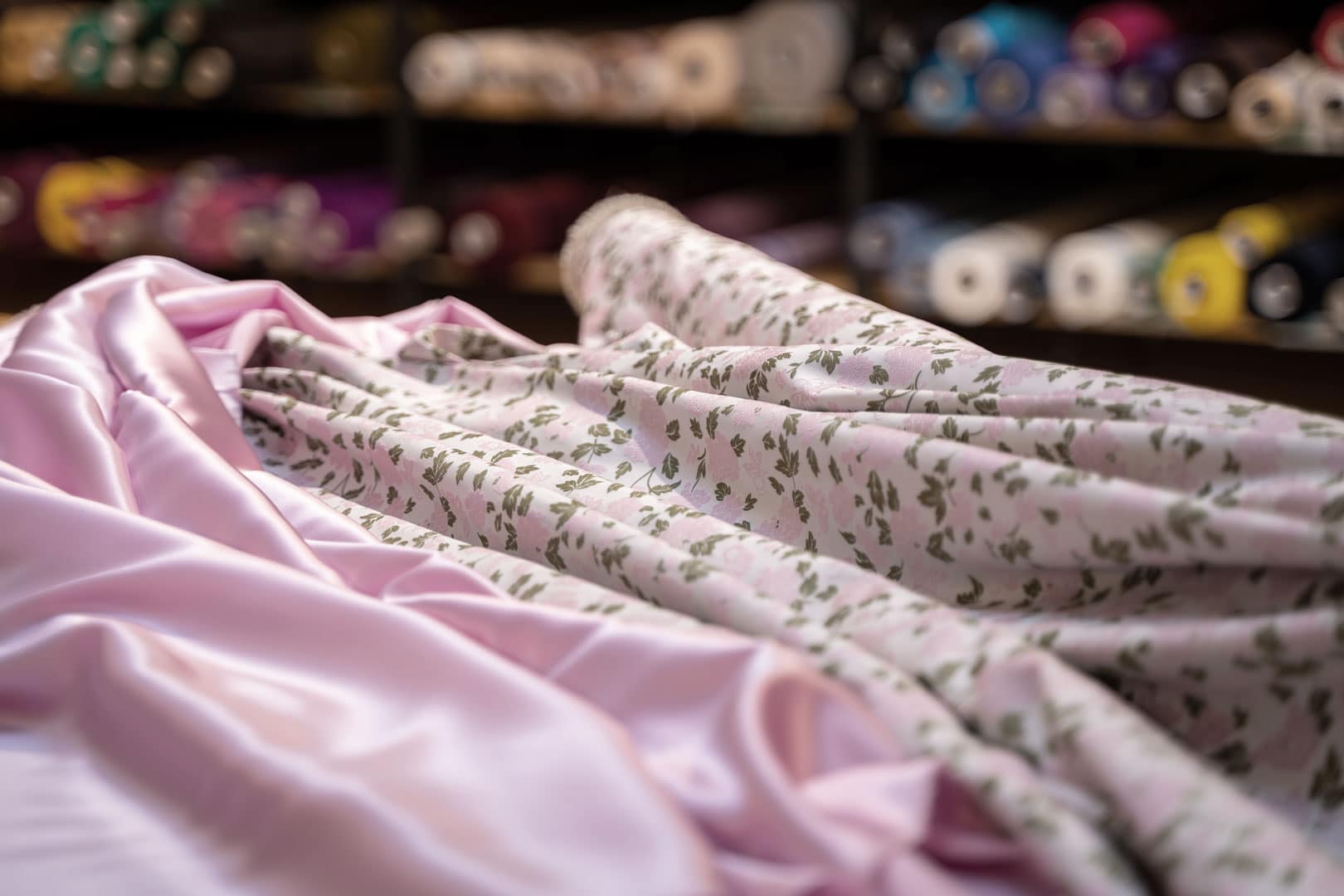 Fine Italian fabrics for dressmaking and couture by the metre